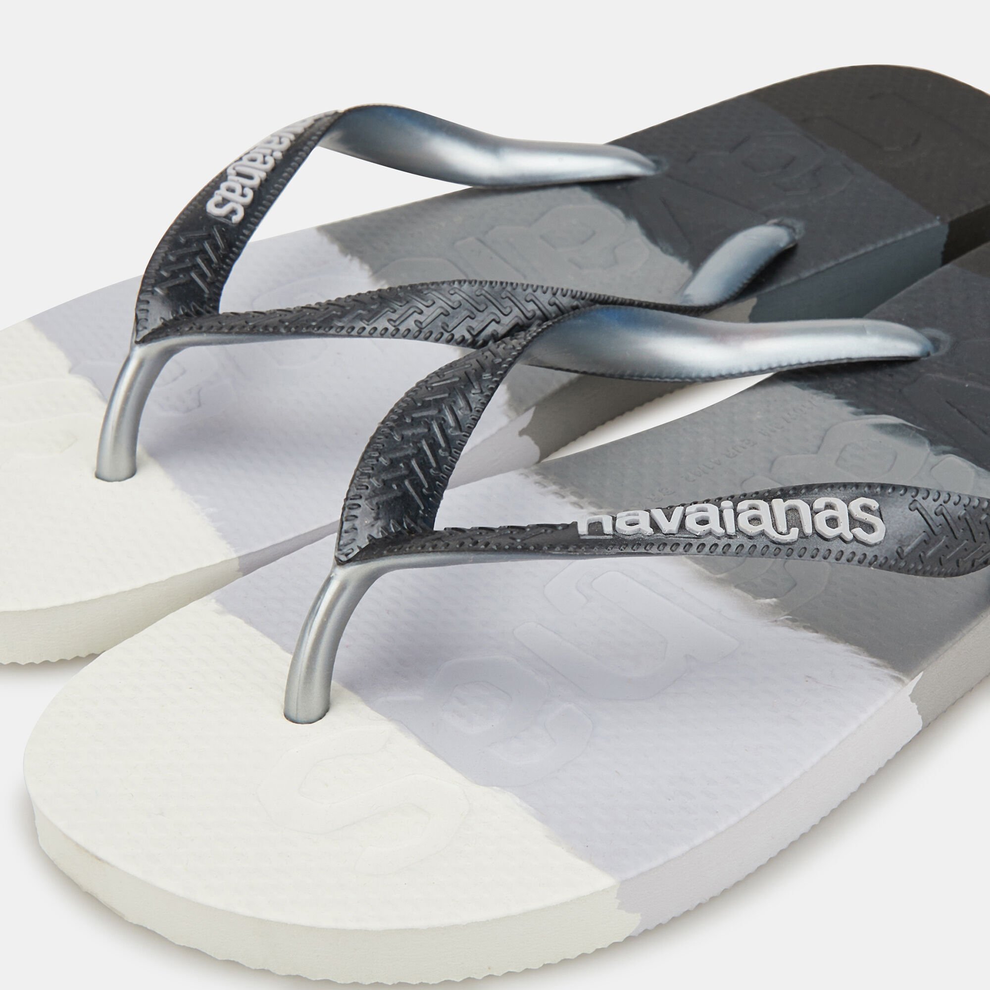 Tongs Logomania tendance pour un été stylé – Starpreya – Chaussures ...